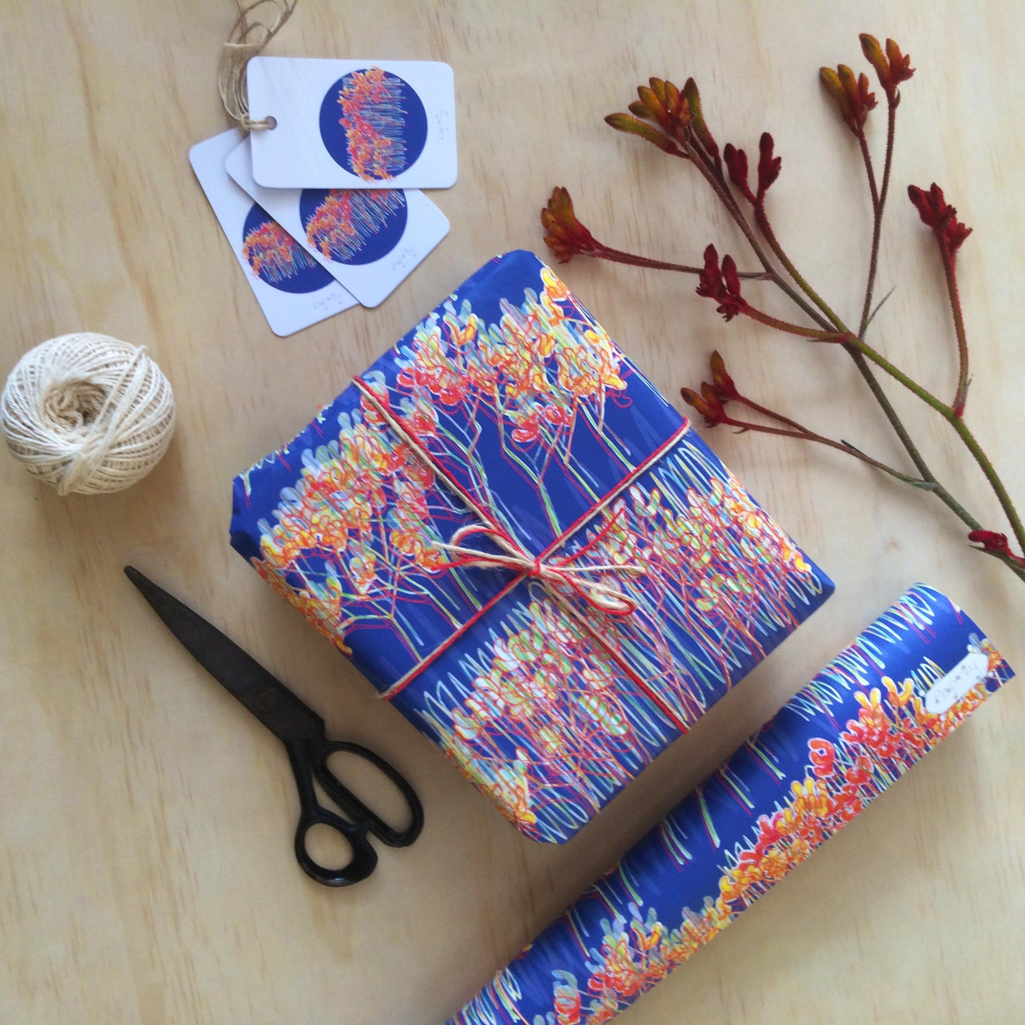 Kangaroo Paw Gift Wrapping Paper – paprly
